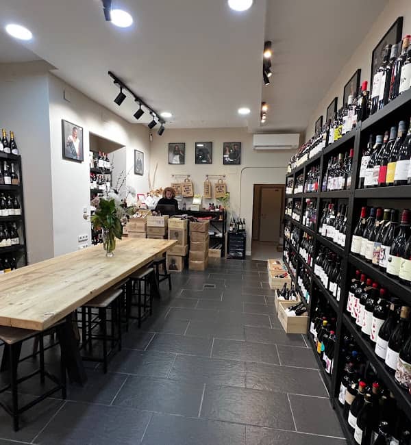 CUVÉE 3000 BOTTLESHOP . CHUECA | Winefluencer